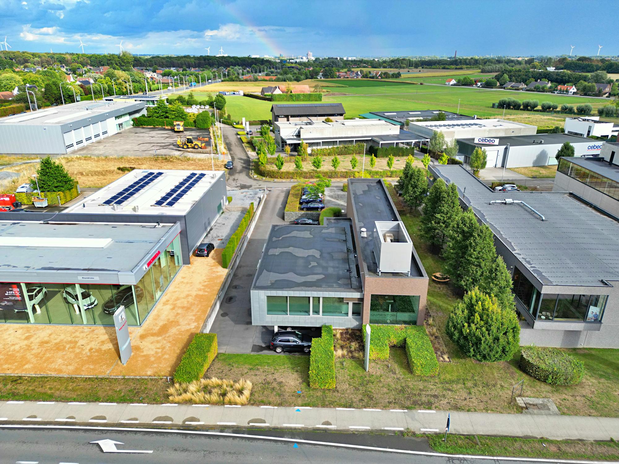 Kantoorgebouw verkocht in Hof Ter Weze 7, Roeselare - Dewaele