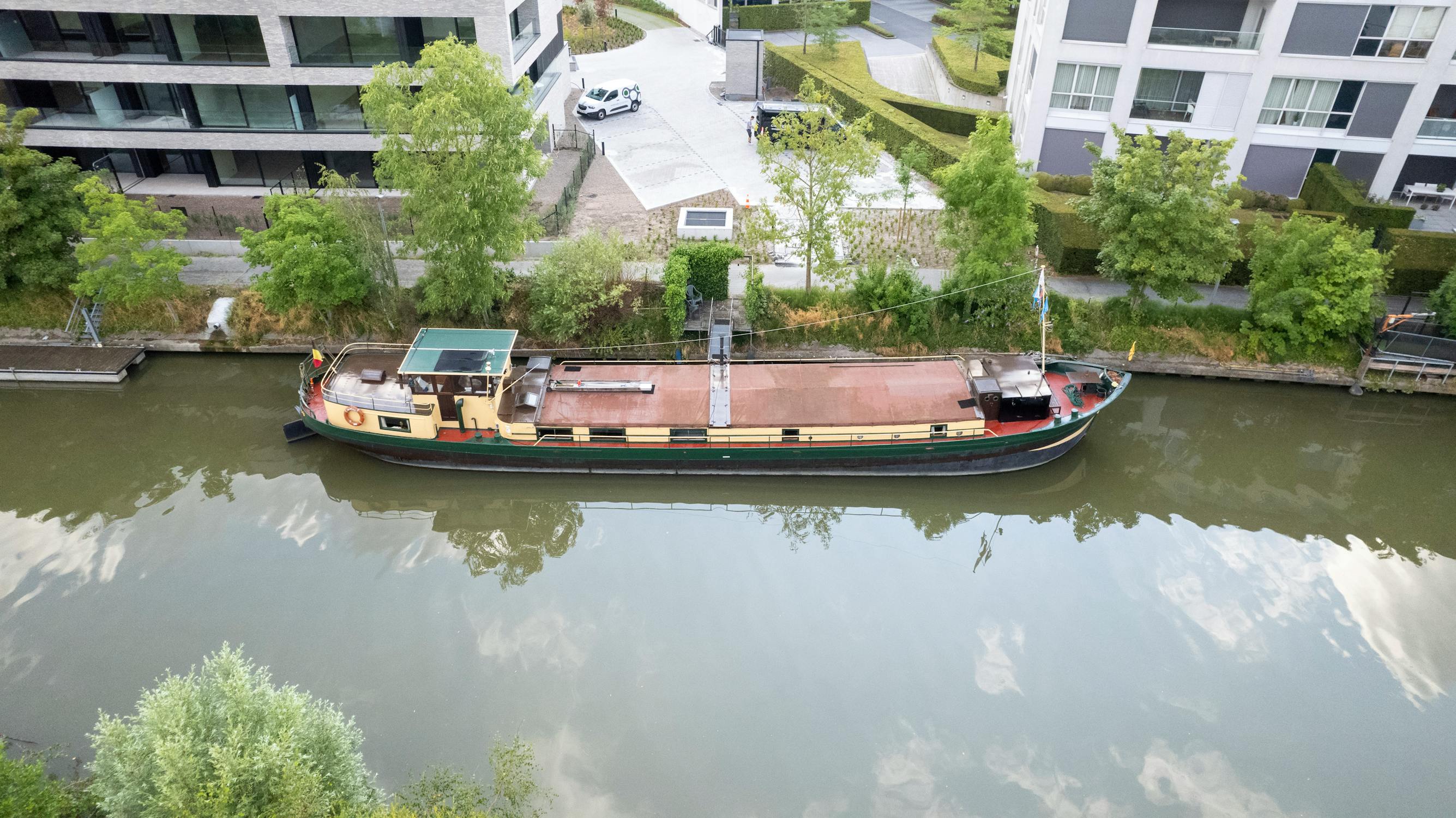Woonboot te koop in Kortrijk - Dewaele